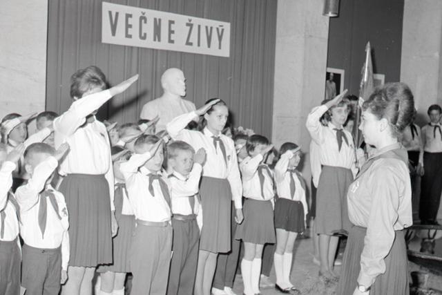 Pionieri – budúcnosť národa